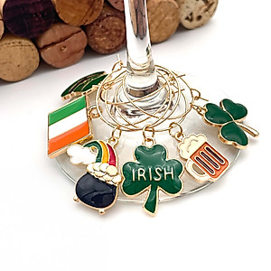 St Patrick's Day Wine Glass Charms, Irish Glass Markers, St Patricks Day Decoration, Set of 6 Charms: Ireland Flag, Leprechaun Hat, Shamrock, Beer Mug, and Pot of Gold