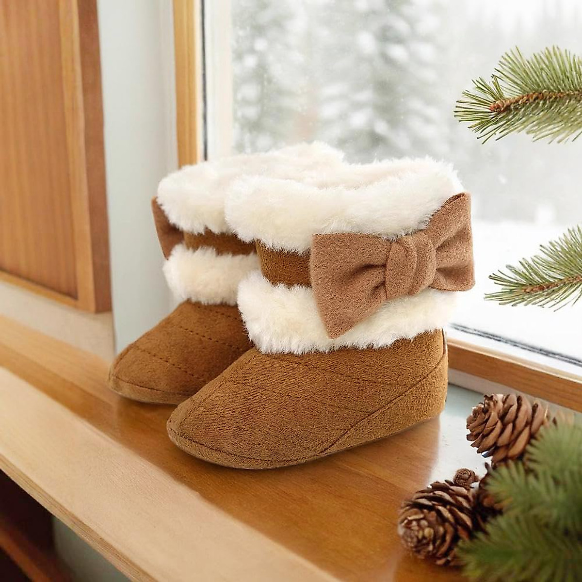 Ohwawadi Infant Girl Boots Cozy Fleece Booties Slippers Winter Baby Girls Dress Shoes Warm Newborn Crib Shoes