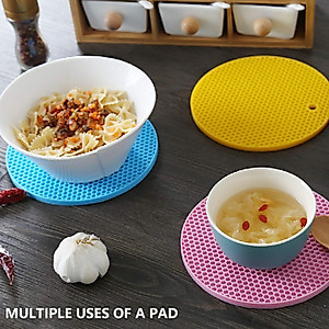 6 Pack Silicone Trivets Pot Mat Round,Pan Pot Holders Set Heat Resistant-Resistant (440ºF) & Eco-Friendly,Insulation,Non Slip Silicon Hot DishTrivet for Kitchen DiningTable Countertop,with 8 hooks