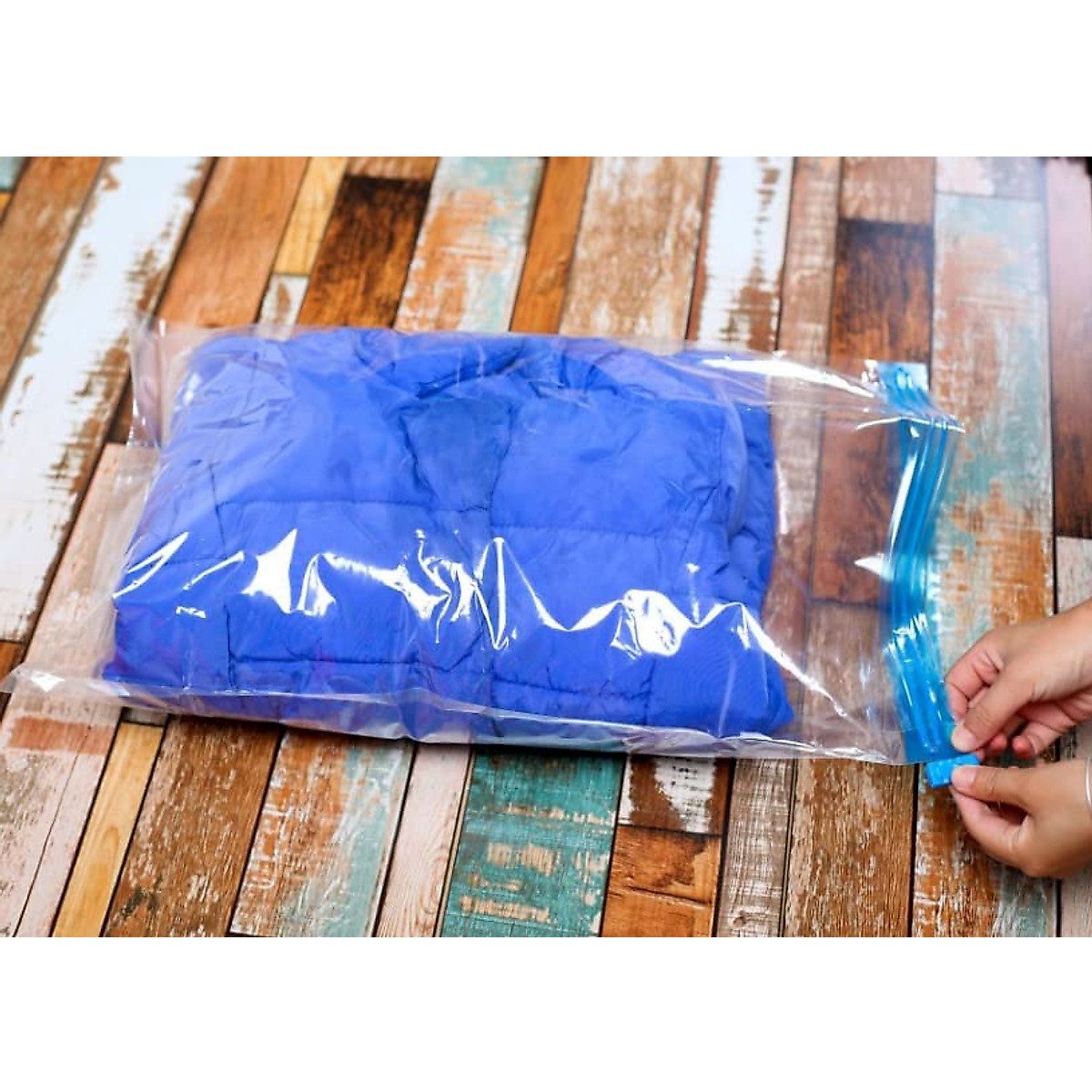 16 Travel Compression Bags Roll Up Space Saver Bags for Luggage, (6 Large, 6 Medium, 4 Small) No Vacuum or Pump Needed Vacuum Storage Bags for Travel