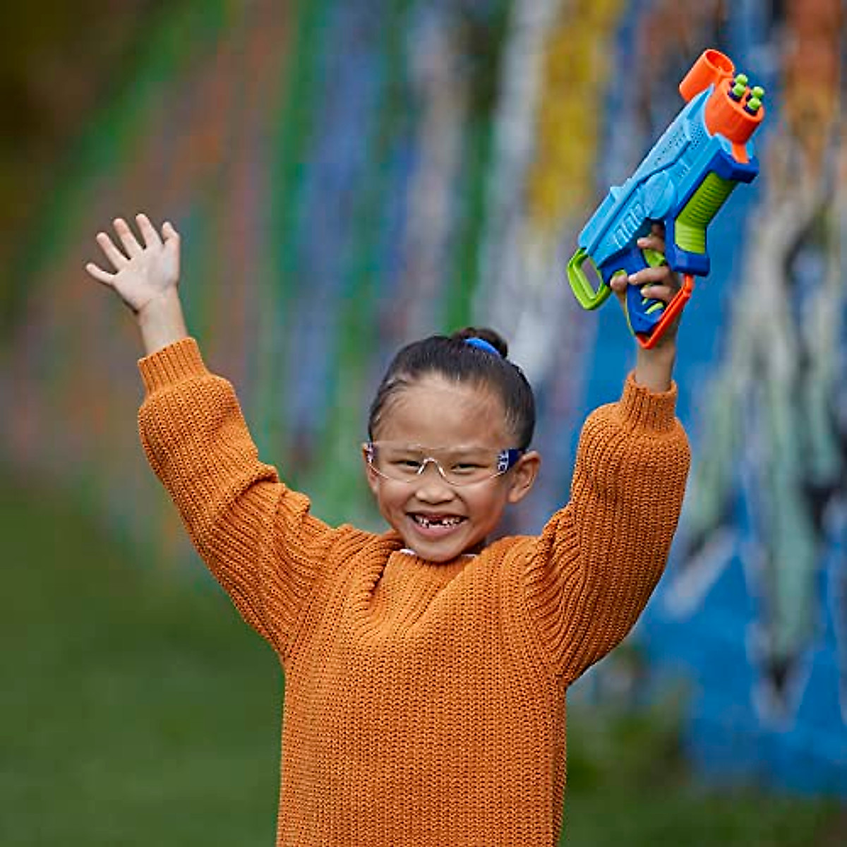 NERF Elite Junior Explorer Easy-Play Toy Foam Blaster, 8 Darts for Kids Outdoor Games, Ages 6 & Up