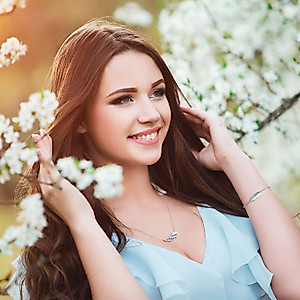 AmorAime Silver Bracelet for Women Lucky Simple Feather Bracelet Love 925 Sterling Silver Adjustable Jewelry for Women for Festival, Vacation or Holiday