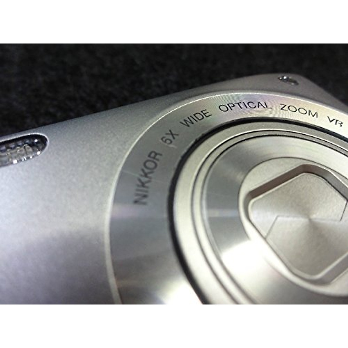 Nikon COOLPIX S3300 16 MP Digital Camera with 6x Zoom NIKKOR Glass Lens and 2.7-inch LCD (Silver) (Discontinued by Manufacturer)