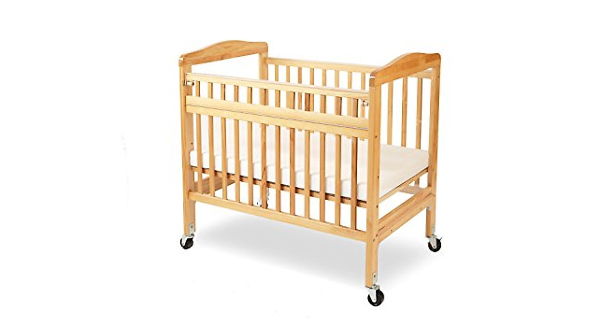 LA Baby Compact Wooden Crib – Safe, Stylish & Easy to Use