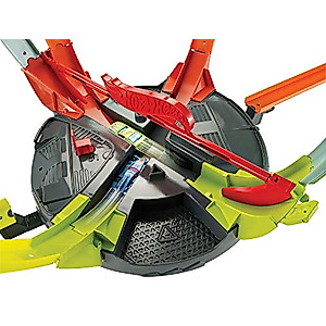 Hot Wheels Roto Revolution Track Set, multi color (FDF26)