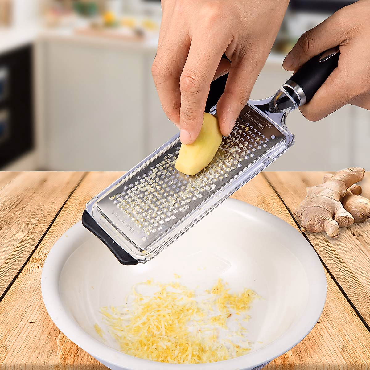 Otevy Mos Ginger Grater Tool with Handle Lemon Zester with Catcher Premium Stainless Steel Mini Grater with Container Nutmeg Grinder Garlic Grater