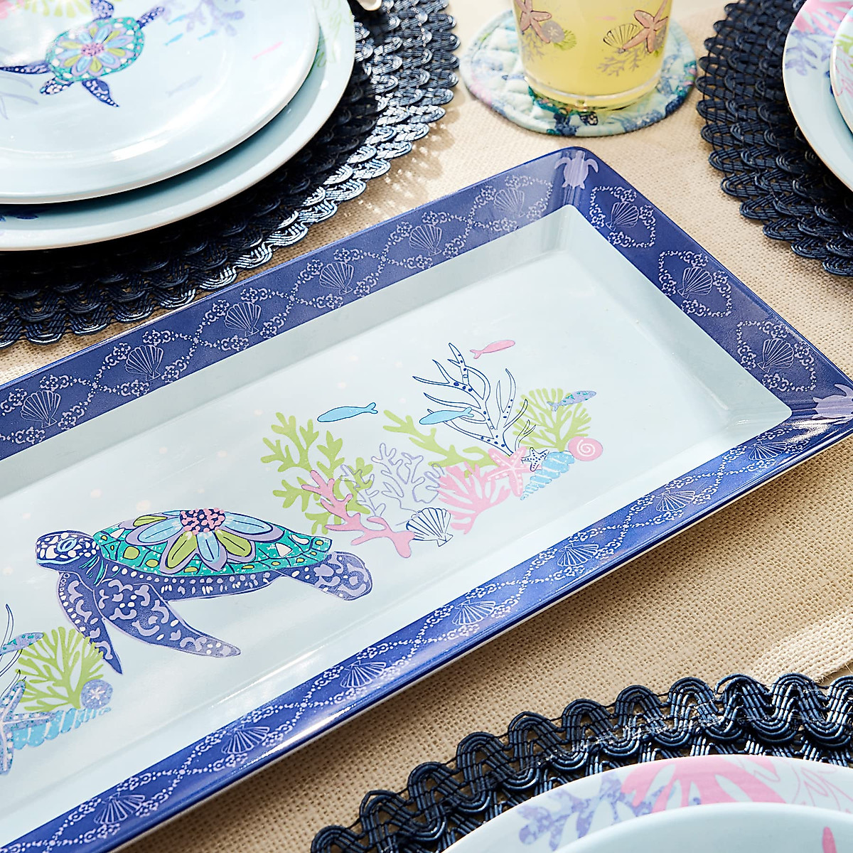 Vera Bradley Women's Indoor/Outdoor Melamine Serving Tray Plate, Turtle Dream, One Size