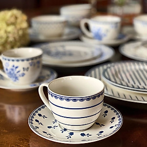 STP GOODS Bone China Kitchen Teacups 8.8 fl oz (260 ml) Floral Tea Cups Vintage Indigo Tea Cup and Saucer Set of 4 Pretty Tea Cup with Matching Saucer Christmas Mugs