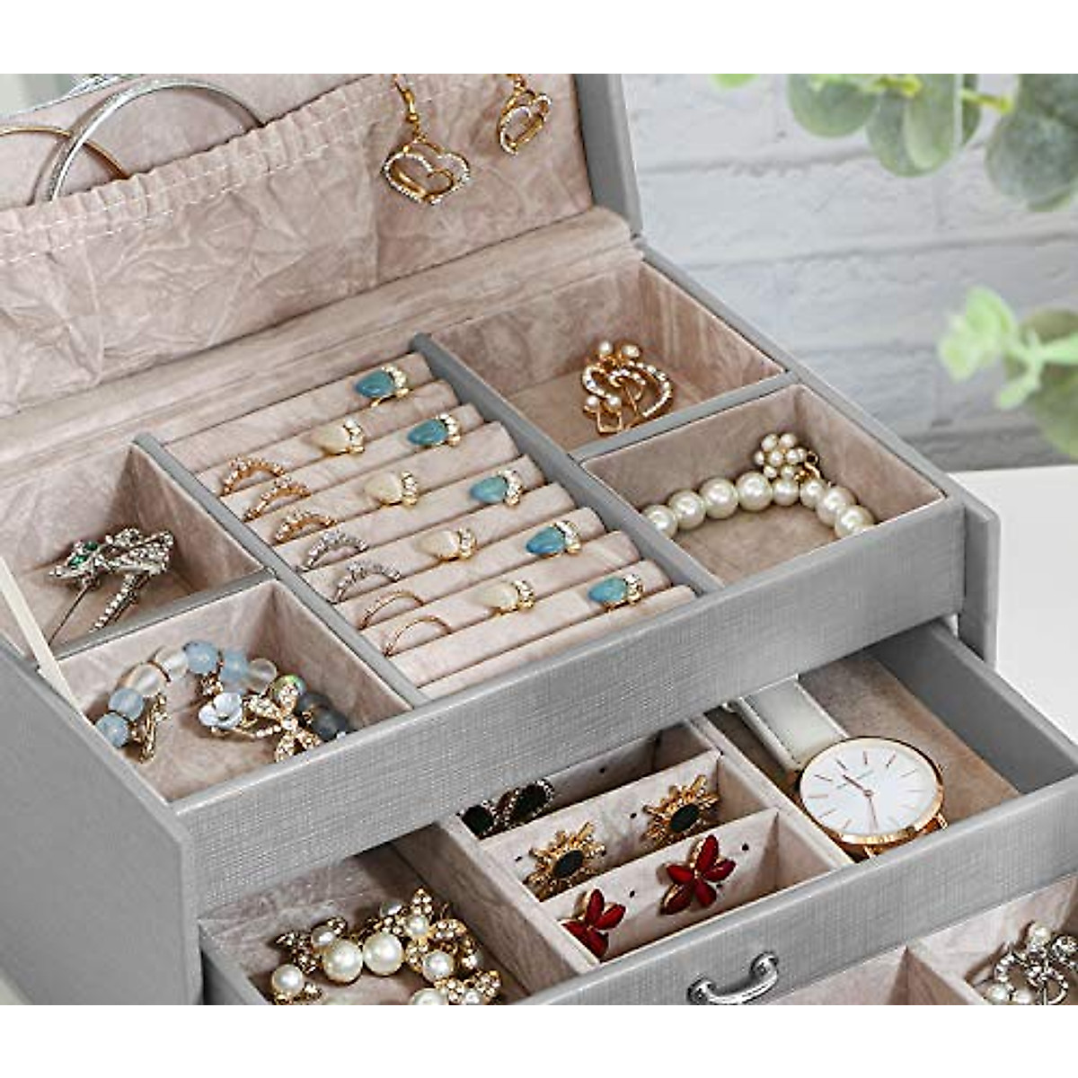 ANWBROAD Jewelry Box for Women and Teen Girls with Lock and Mirror Jewelry Storage Organizer Portable Travel Jewelry Boxes for Necklaces Rings Earrings UJJB002H