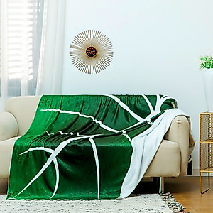 Leaf Blanket Green Plant Kids Throw Blankets Soft Plush Flannel Throw Decorative Leaves Design for Children Bed Couch and Sofa