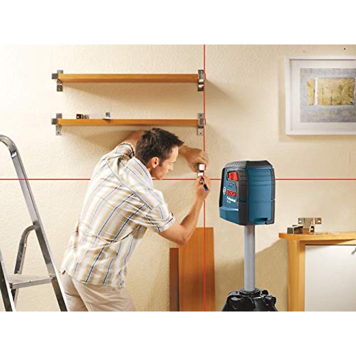 BOSCH GLL30 30ft Cross-Line Laser Level Self-Leveling with 360 Degree Flexible Mounting Device