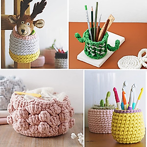 2 PCS T-Shirt Yarn Elastic Fabric Crochet Cloth Yarn for DIY Knitting, Spaghetti Yarn Thick Knitting Yarn for Hand DIY Bag Blanket Cushion Crocheting Projects,Home Decor (Pink)