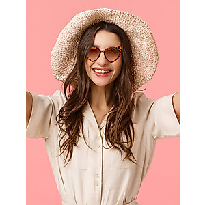 4 Pairs Heart Shaped Sunglasses Goggle Vintage Cat Eye Sunglasses Mod Style Retro Glasses with 4 Pieces Glasses Cloth 4 Pieces Flannel Bag for Party Supplies