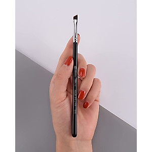 Eyeliner Brush Fine Angled - PRO Precision Gel Eye Liner Makeup Brush -Ultra Thin Slanted Flat Angle - Premium Cruelty Free Synthetic Bristles (E835)