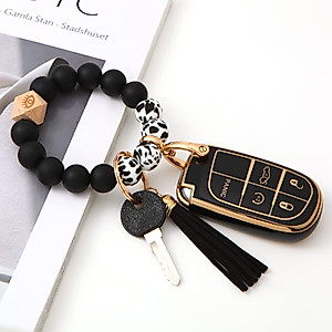 QfungYe For Jeep Accessories Wristlet Key Fob Cover, Anti-Fingerprint Special TPU Key Case，Compatible With Grand Cherokee Renegade Dodge RAM Durango Challenger Chrysler 200 300 Fiat Smart(Black)