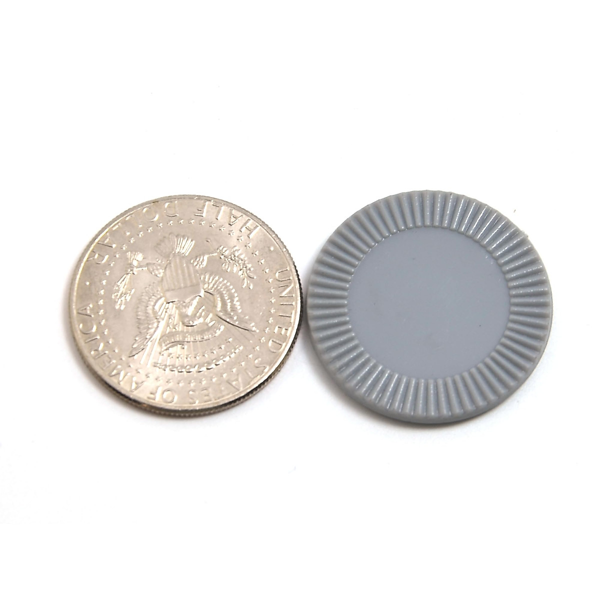 Smartdealspro 64pcs 32mm/1.26 Inch Opaque Plastic Learning Counters Disks Mini Poker Chips Game Tokens with Storage Box (Dark Gray)