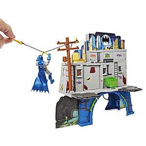 Spin Master Batman 3-in-1 Batcave Playset with Exclusive Batman Action Figure and Battle Armor