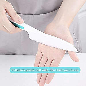 KUFUNG Kids Knife Set, 3 Piece Nylon Kitchen Baking Knife Set for Cooking and Cutting Fruits, Bread, Lettuce, Veggies Cake, Plastic Toddler Knife Set for Little Hands, Fun Safe Knife (Multicolor2, S)