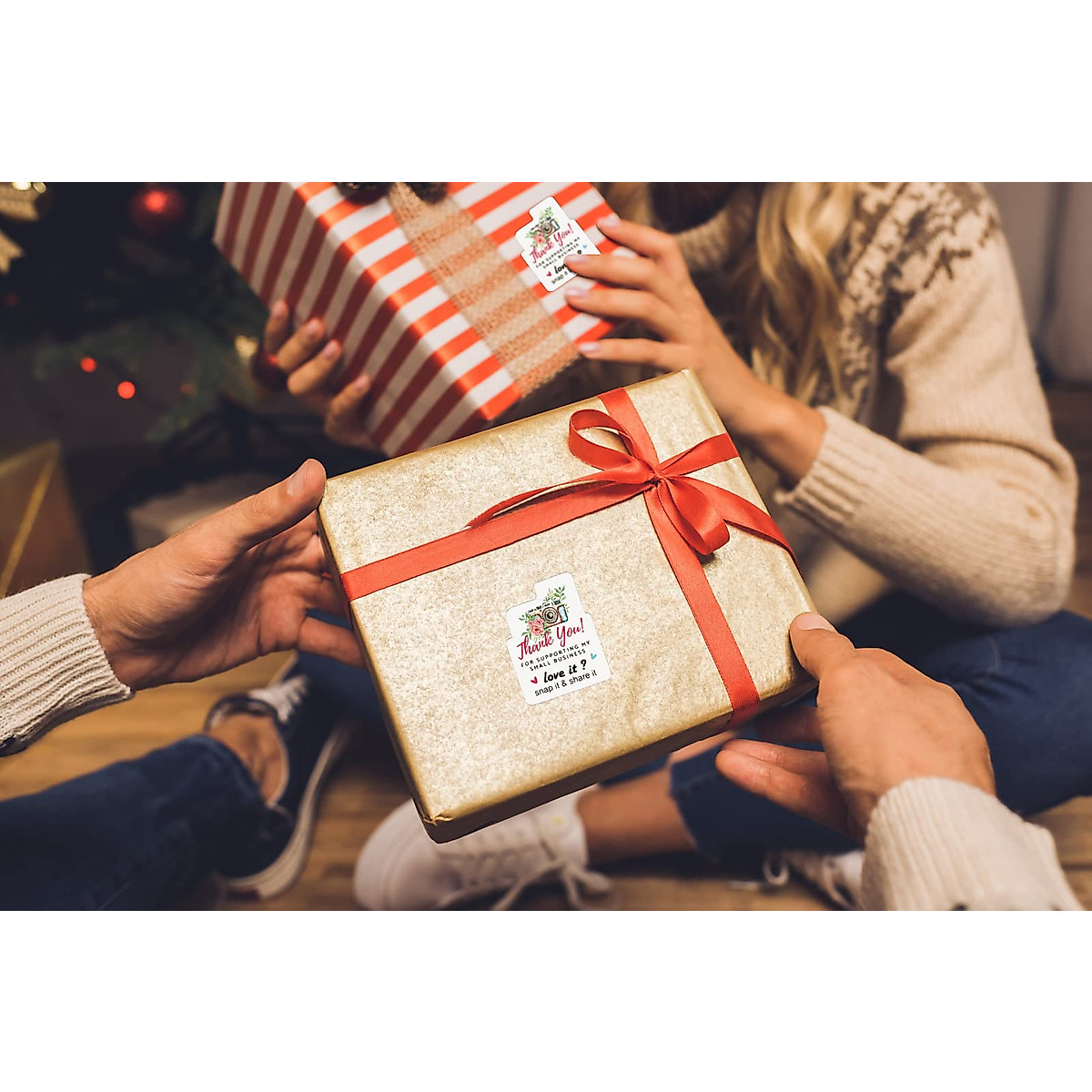 WHING Thank You for Supporting My Small Business Cute Retro Camera Design Flower Stickers Labels, Order Packages Envelope Seals Decorative Label Ideal for Business Gift Bags and Retailers, 500pcs