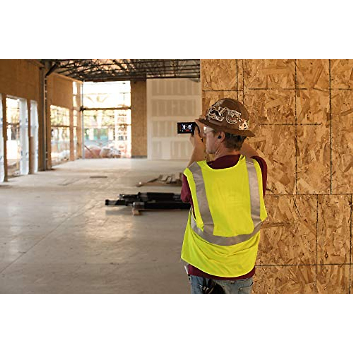 BOSCH GLM400CL Blaze Outdoor 400ft Bluetooth Connected Laser Measure with Camera & Lithium-Ion Battery