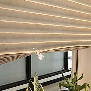 20 PCS Hanger Clips for Pleated Paper Blinds Shades, Multi-Purpose Plastic Hanger Clips Clear Plastic Blinds Clips Strong Pinch Finger Clips for Window Blinds Shades Clips That Hold Curtains