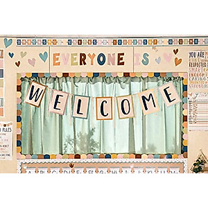 Teacher Created Resources Everyone is Welcome 7" Fun Font Letters