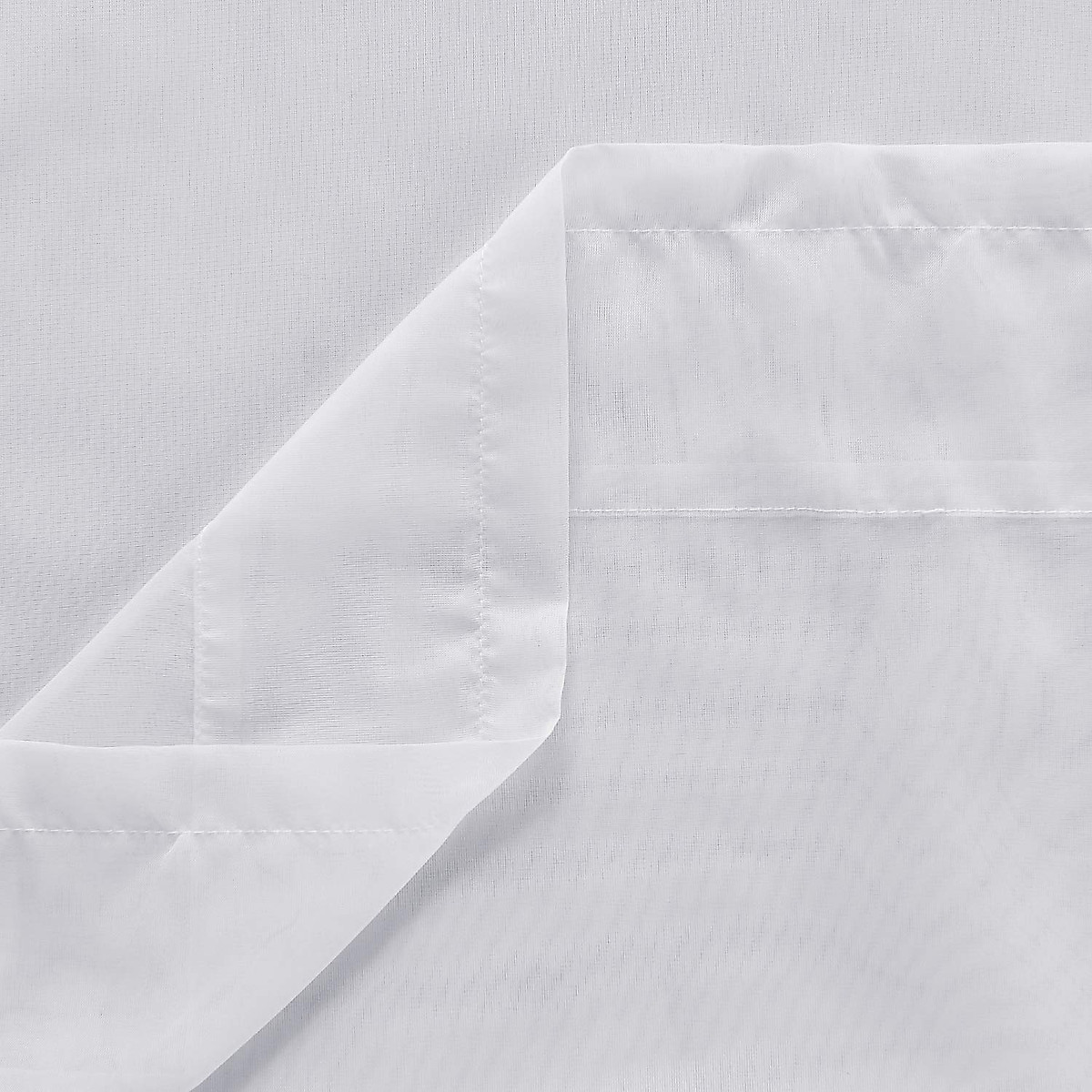 Deconovo White Sheer Curtains 45 Inch Length Rod Pocket Voile Drape Curtains for Living Room 2 Panels 52x45 Inch