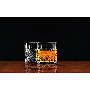 Circleware Walse Heavy Base Whiskey Glass Drinking Glasses, Set of 4, Entertainment Dinnerware Glassware for Water, Juice, Beer Bar Liquor Dining Decor Beverage Cups Gifts, 11.25 oz, Wales DOF