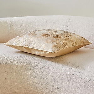 THE-TINOART Gold Throw Pillow Covers 22X22 Jacquard Square Couch Sofa Pillow Covers Luxury Glitter Gold Cushion Covers for Couch Sofa Bed 1Piece.