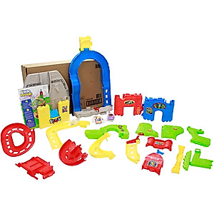 Fisher-Price Little People Toddler Race Track Playset Sit ‘n Stand Skyway, 34+ Inches Tall, 2 Toy Cars for Ages 18+ Months