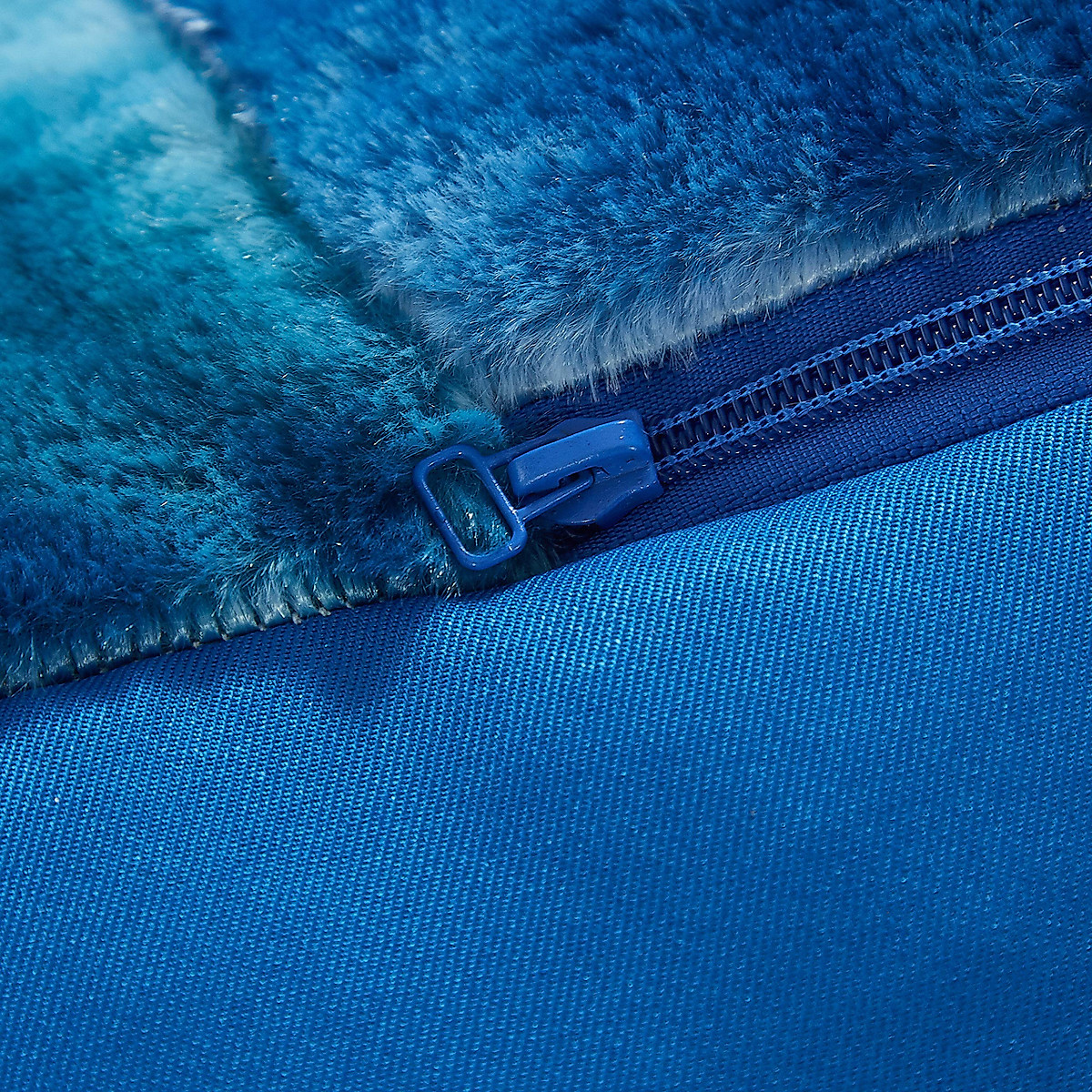 Urban Lifestyle Supportive Faux Fur Bean Bag with Pocket, Cool Tie Dye, Large