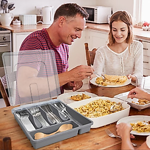 SUICGYU Silverware Organizer with Lid for Drawer, Plastic Utensil Holder for Countertop, Flatware Organizer Cutlery Tray with Cover 5 Compartments (Gray)