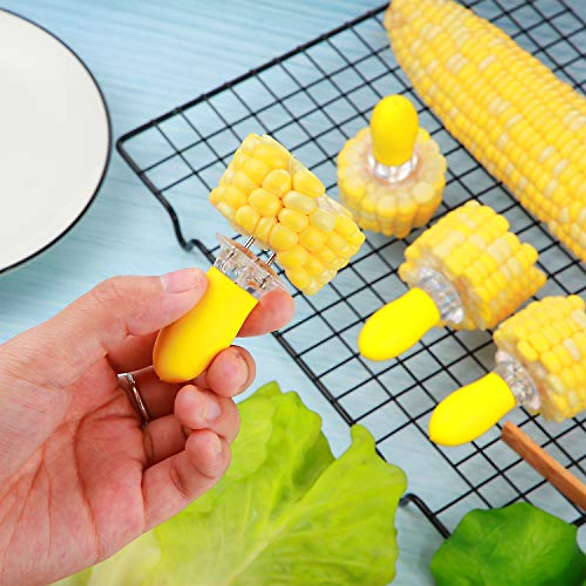 14 Pieces Corn Barbecue Set, Including Corn Trays, Corn Holders and Oil Brush for Barbecue and Kitchen Restaurant Use
