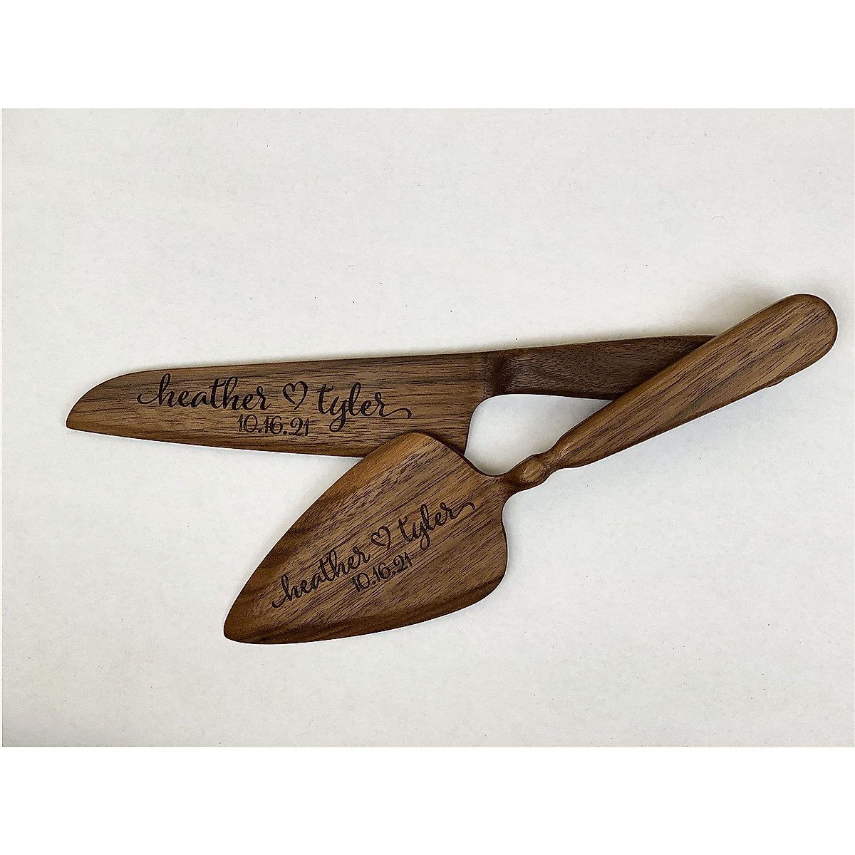 Personalized Wooden Cake Set, Laser Engraved Cake Set With Heart,Wedding Gift,Anniversary Gift,Wooden Knife And Server,Rustic Cake Set,Wedding Cake Cutting Set, Farmhouse Cake Server