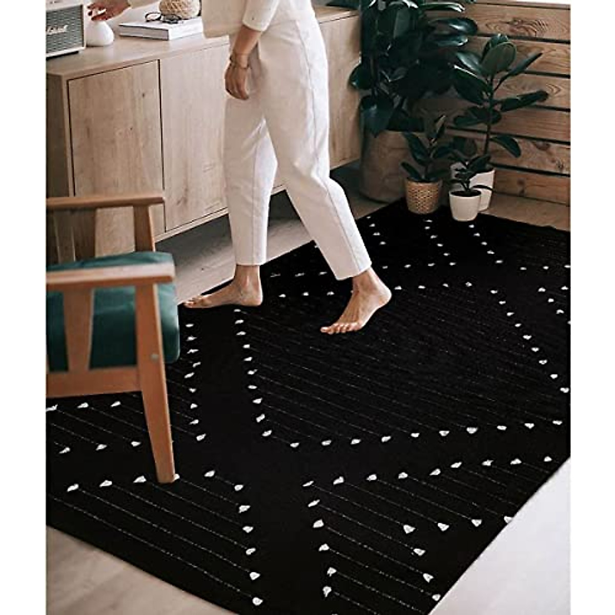 Boho Area Rug 4'x6' Woven Black Rugs Cotton Moroccan Geometric Chic Bohemian Indoor Outdoor Rug Farmhouse Throw Rug Washable Floor Carpet for Entry Mat Living Room Bedroom Patio Decor