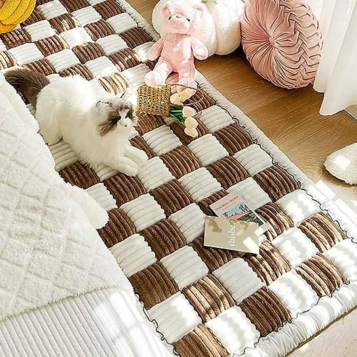 TTEDMO Cream-Coloured Large Plaid Square Pet Mat Bed Cover, Dog Sofa Couch (Light Brown,19.6x19.6 in)