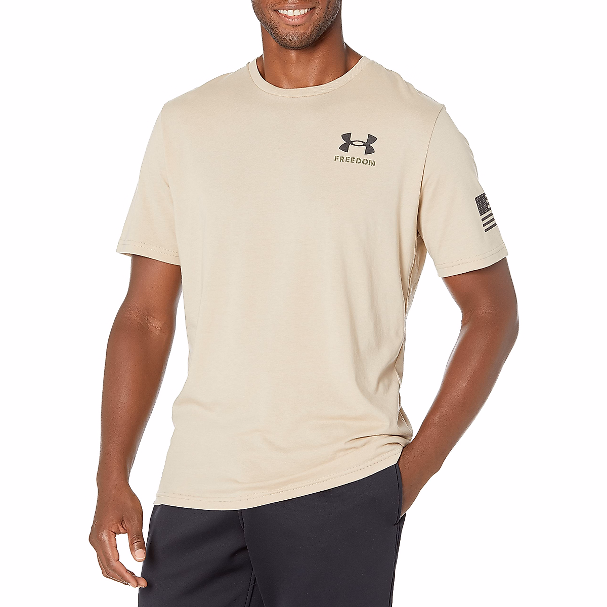Under Armour Men's New Freedom Banner T-Shirt, Desert Sand (290)/Black, Medium