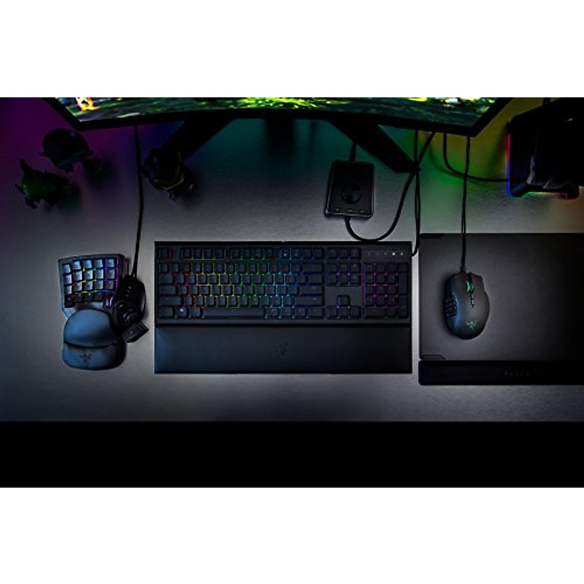 Razer Tartarus v2 Gaming Keypad: Mecha-Membrane Key Switches - 32 Programmable Keys - Customizable Chroma RGB Lighting - Programmable Macros - Classic Black