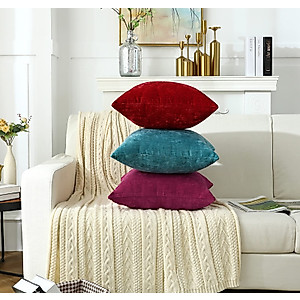 Jeneoo Decorative Fuschia Pink Throw Pillow Covers Rustic Farmhouse Super Soft Square Chenille Comfy Solid Cushion Couch Cases for Sofa Bedroom Chair (Set of 2, 18 x 18 Inches)