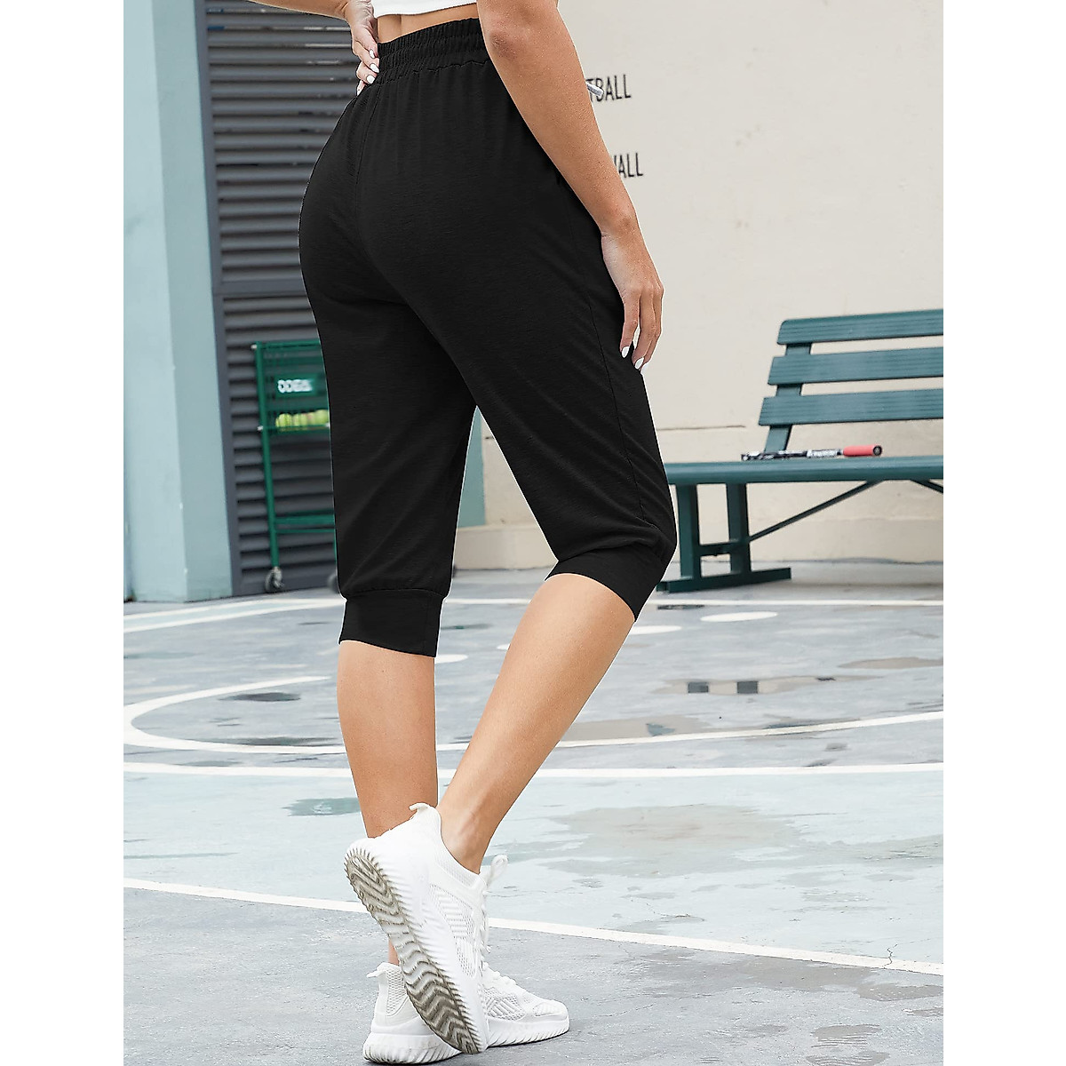 Syhood 2 Pack Women Capri Sweatpants Women's Drawstring Capris Casual Cropped Jogger Pants with Pockets (Black, Burgundy, XX-Large)