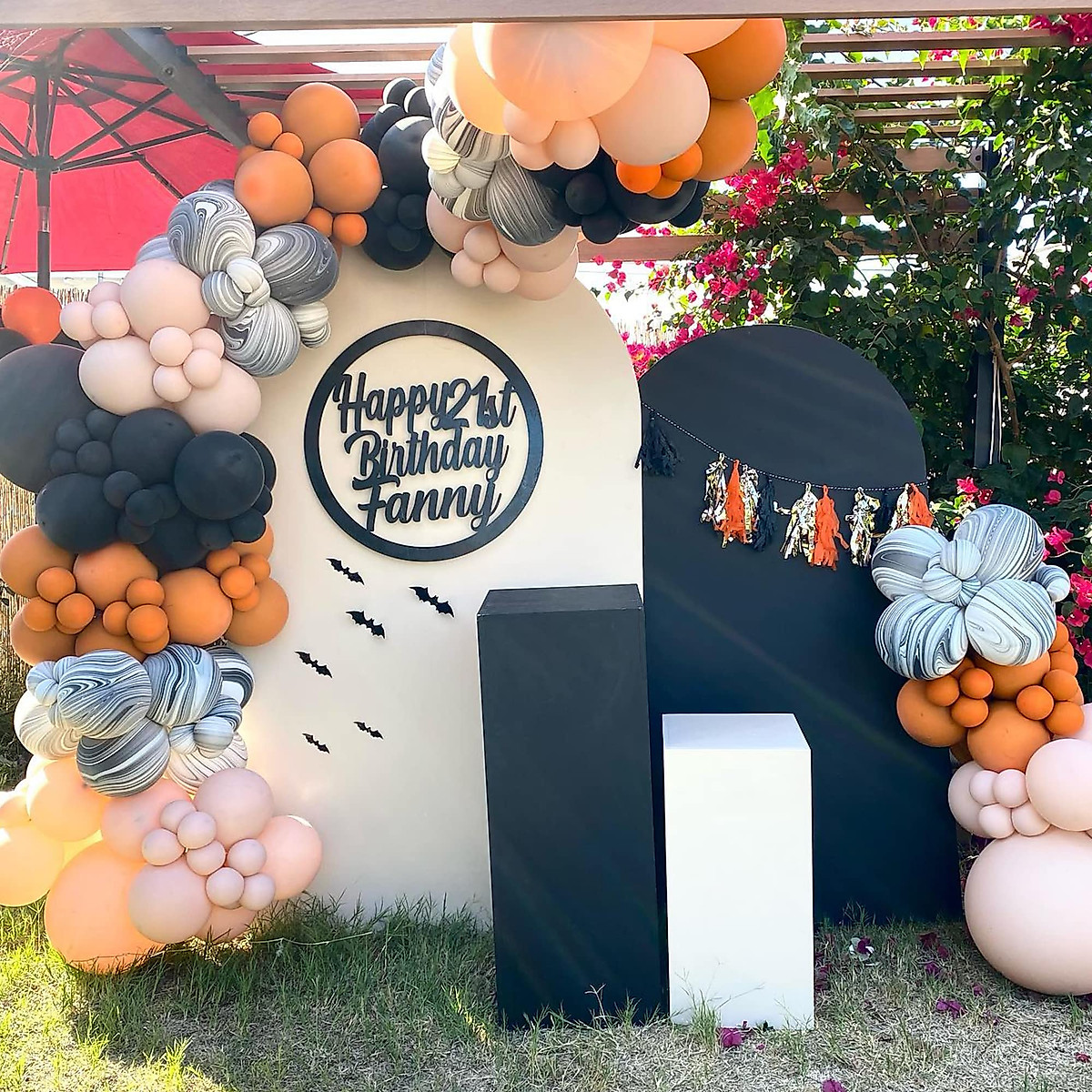 164Pcs Halloween Balloons Garland Kit for Halloween Party Decorations,Orange Apricot Off-White Balloons with Pumpkin Foil Balloons for Baby Shower Birthday Halloween Party