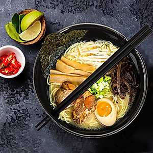 AVLA Ceramic Ramen Bowl Set of 2, 15/26 OZ Porcelain Noodle Soup Bowl with Chopsticks, Multi Purpose Bowl for Soup, Noodle, Pho, Udon and Soba, Dishwasher and Microwave Safe, Black