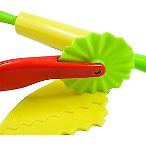 Ywong Dinosaur Dough Tool Kit Play Dough tools Set in Various Animal Molds for Creative Dough Cutting