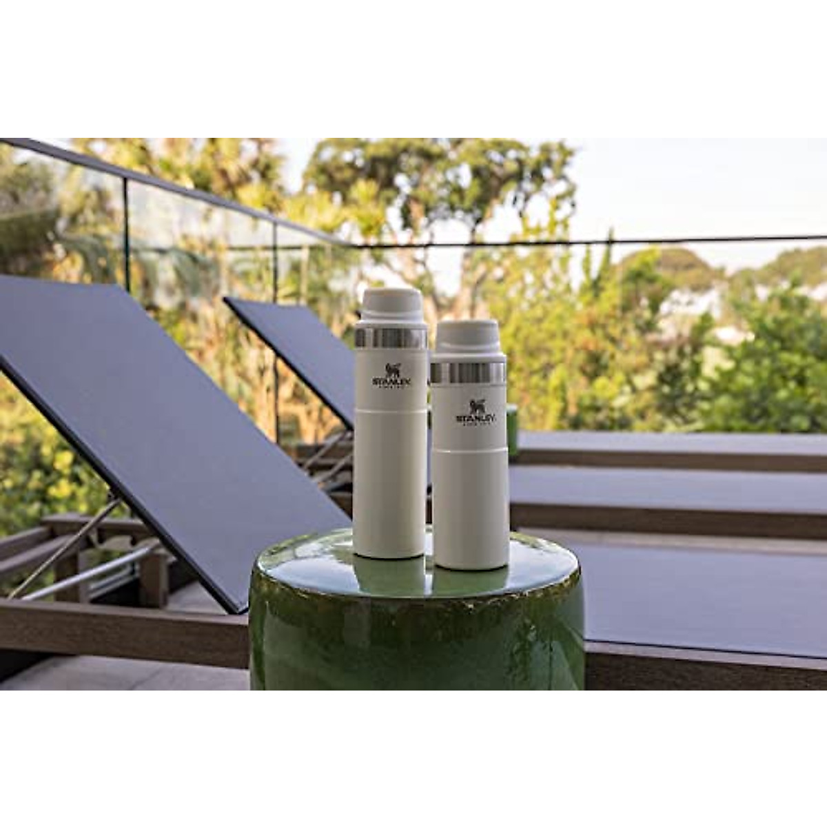 Stanley Classic Trigger Action Travel Mug – Leak Proof + Packable Hot & Cold Thermos – Double Wall Vacuum Insulated Tumbler for Coffee, Tea & Drinks – BPA Free Stainless-Steel, 16 Oz, Azure