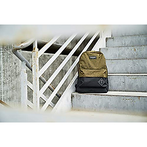 Dakine 365 Pack 21L Backpack, Unisex, Travel and Laptop Bag - Multi Quest