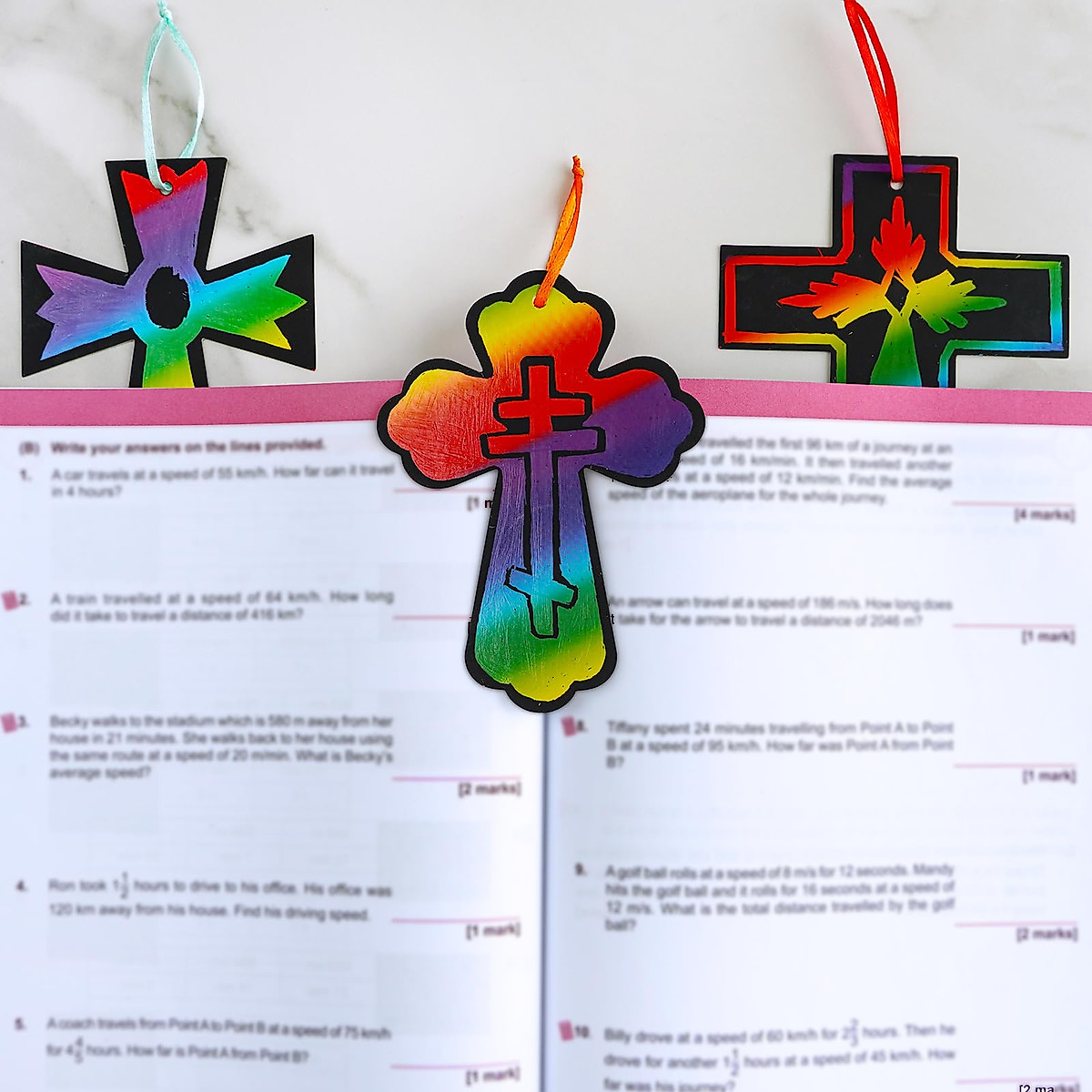 Winlyn 72 Sets 6 Styles Magic Color Scratch Cross Ornaments Craft Kits Rainbow Scratch Art Sets Scratch Paper Crosses with Scratching Tools for Kids Classroom VBS Sunday School Religious Activities