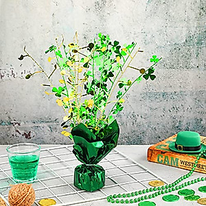 2 Pcs St. Patrick's Day Shamrock Spray Centerpieces Green and Gold Foil Shamrock Tabletop Party Decor for St Patrick's Day Home Classroom Party Table Accessory