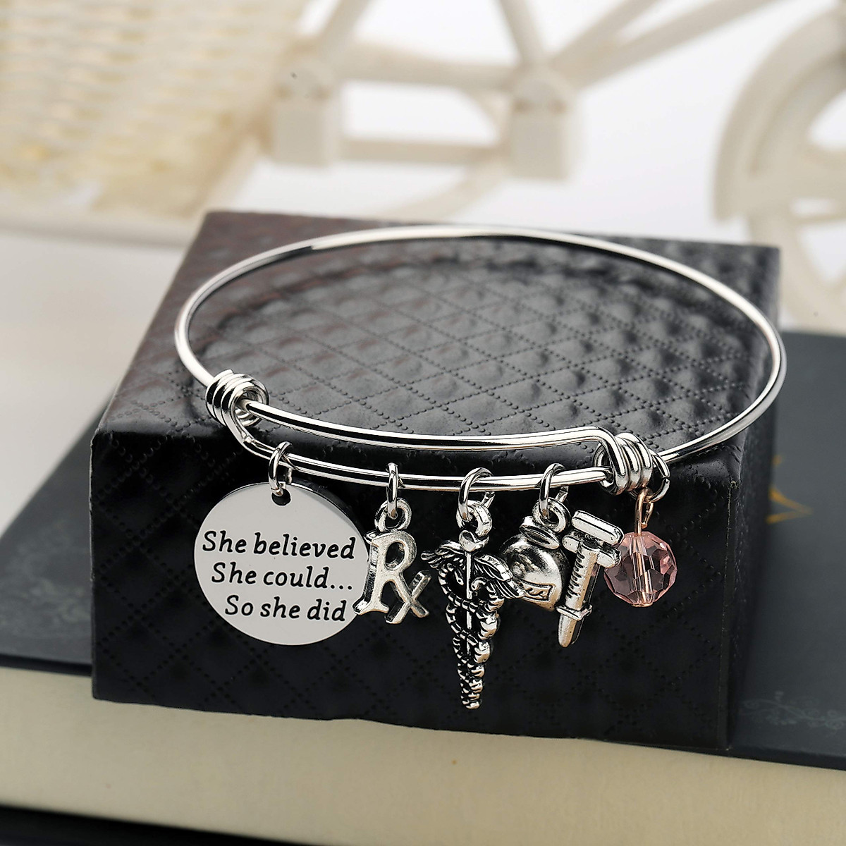 Lywjyb Birdgot Pharmacy Tech Gift Pharmacist Gift Pharmacy Tech RX Keychain for Pharmacy Student Pharmacy Technician Gift (RX bracelet)