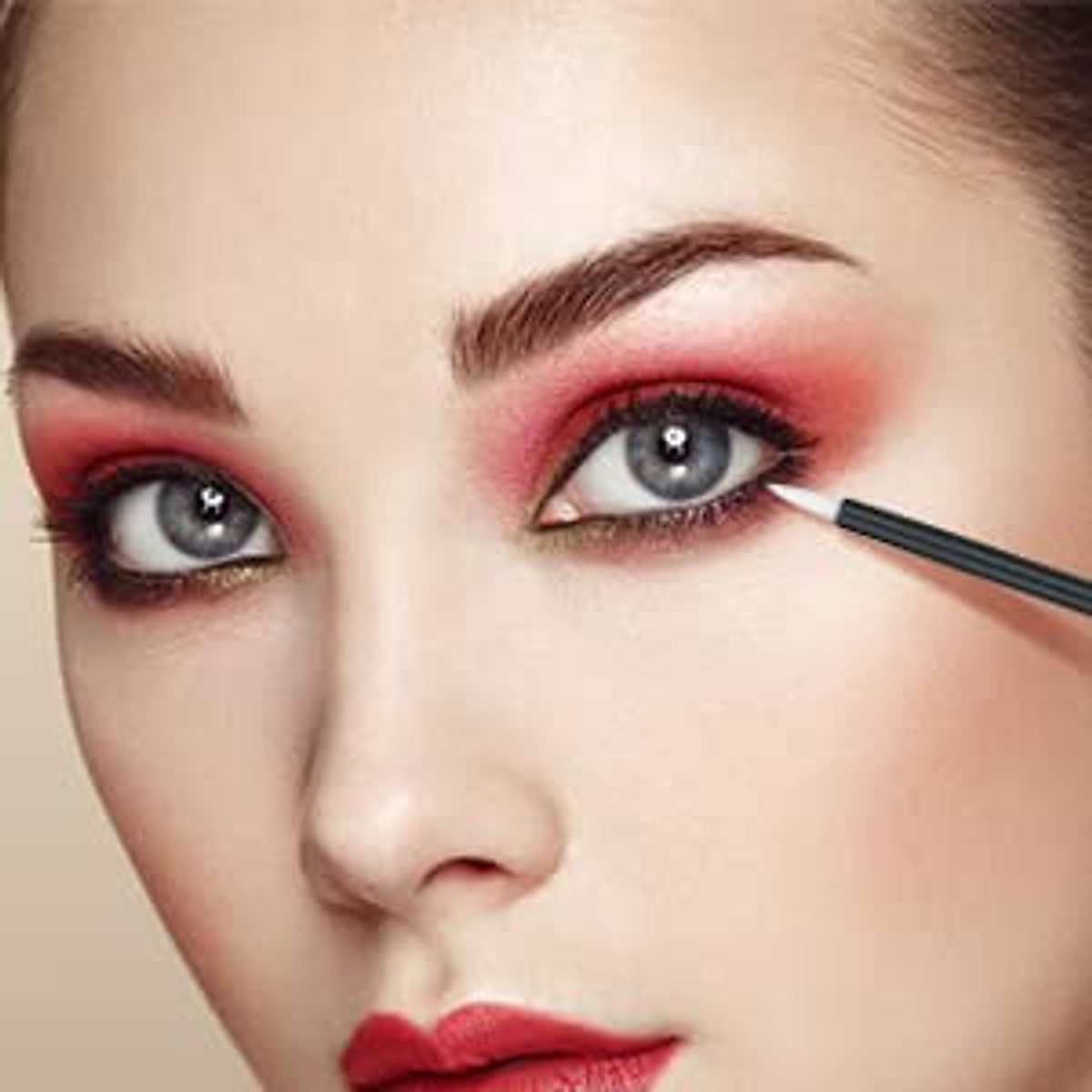 G2PLUS 100PCS Disposable Eyeliner Brush, Makeup Brushes Applicator, Cosmetic Eye Wands, Eyeliner Brush Applicator for Lip Liners, Eye Makeup, Eyelashes and Detail Painting (Black)