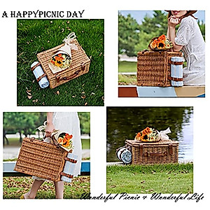 Wicker Picnic Basket Set for 4 Persons | Large Willow Hamper with Large Insulated Cooler Compartment, Free Waterproof Blanket and Cutlery Service Kit-Classical Brown
